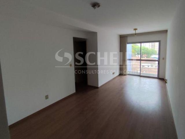 Apartamento com 2 Quartos e 3 Banheiros à Venda por 78m² por R$ 860.000