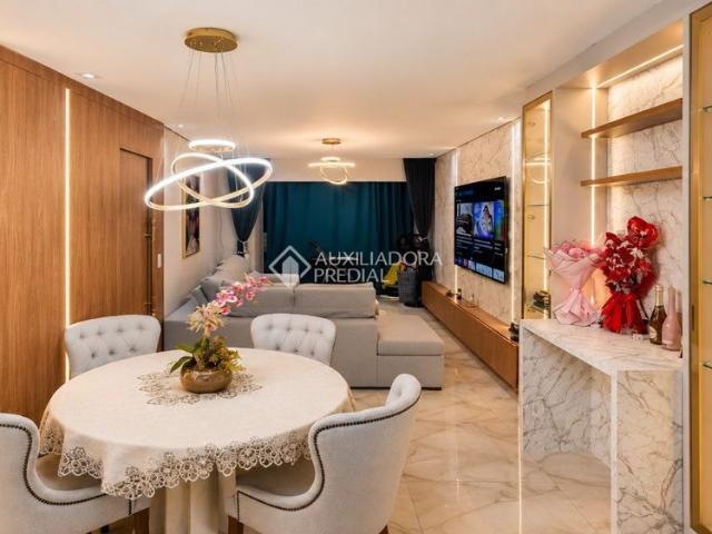 Apartamento com 2 quartos e 100m² para alugar em Centro, Palhoça