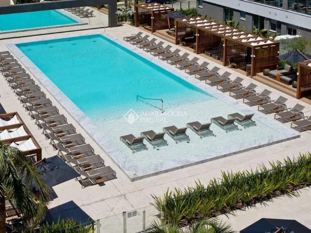 Apartamento com 2 quartos e 100m² para alugar em Jurerê, Florianópolis
