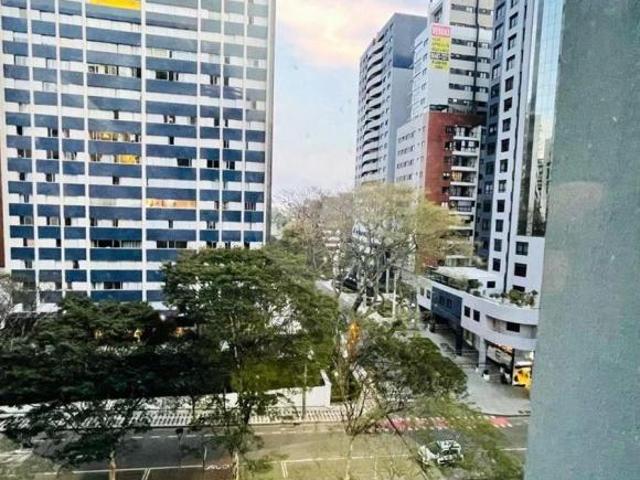 Apartamento com 2 Quartos e 1 vaga no Bigorrilho