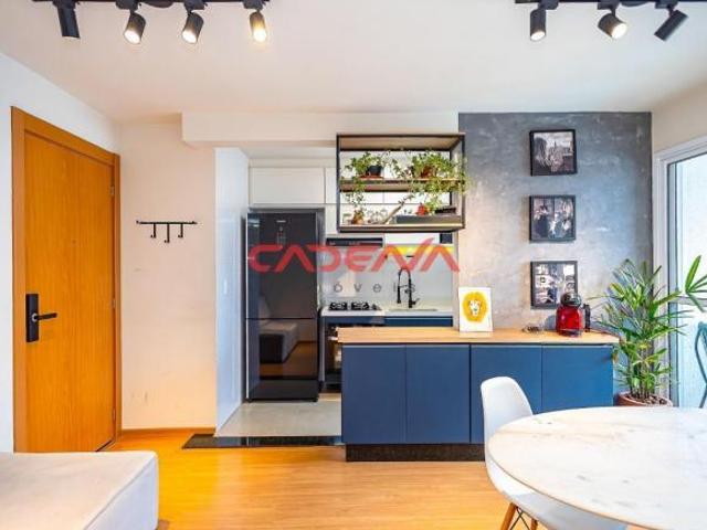 Apartamento com 2 quartos e 1 vaga à venda no Mossunguê