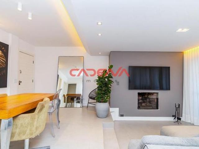 Apartamento com 2 quartos e 1 vaga à venda no Água Verde