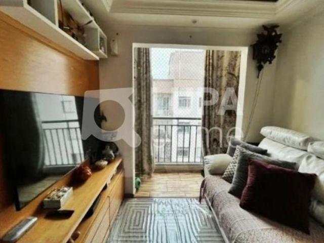 APARTAMENTO COM 2 QUARTOS E 1 VAGA À VENDA NA VILA GUILHERME