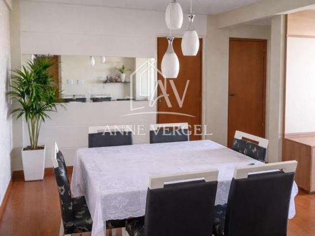 Apartamento com 2 quartos e 1 vaga de carro e varanda à venda no Jardim Carapicuíba em Carapicuíba c