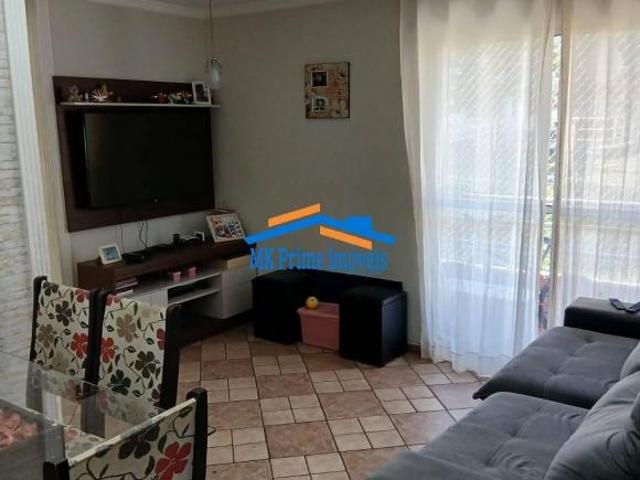 Apartamento com 2 quartos e 1 vaga de garagem