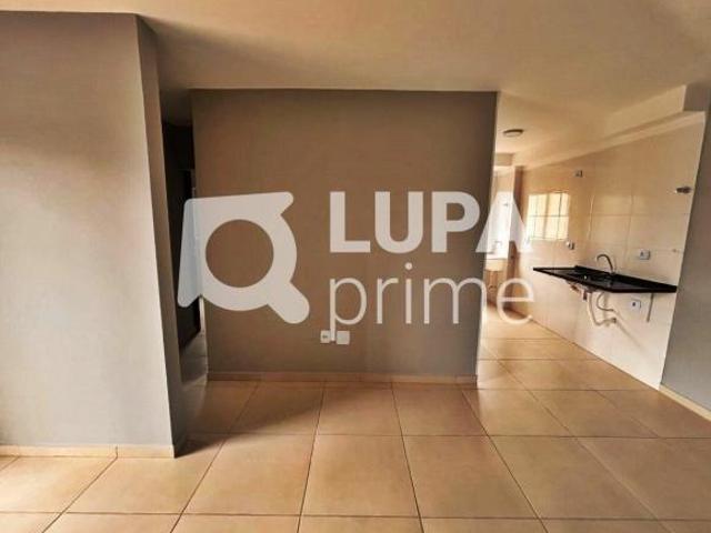 APARTAMENTO COM 2 QUARTOS E 1 VAGA DE GARAGEM À VENDA EM ITAQUERA