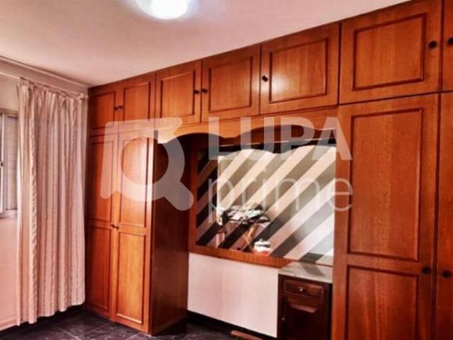 APARTAMENTO COM 2 QUARTOS E 1 VAGA DE GARAGEM Á VENDA EM SANTANA