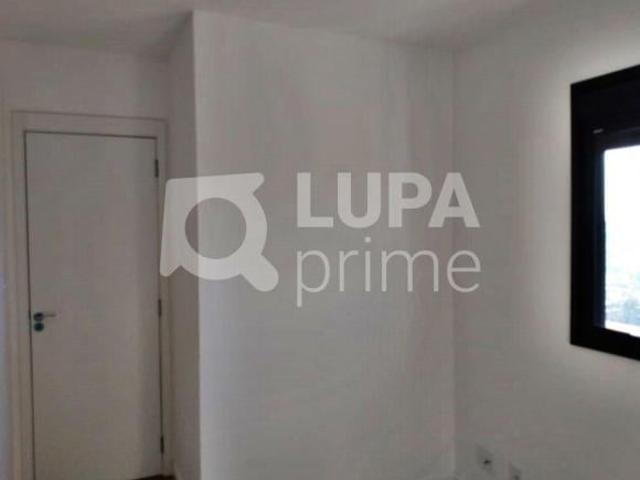 APARTAMENTO COM 2 QUARTOS E 1 VAGA DE GARAGEM À VENDA NA VILA MARIA ALTA