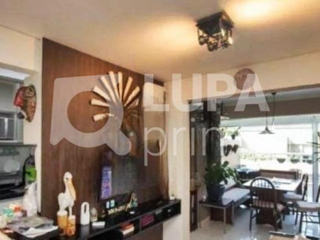 APARTAMENTO COM 2 QUARTOS E 1 VAGA DE GARAGEM À VENDA NA VILA MARIA BAIXA