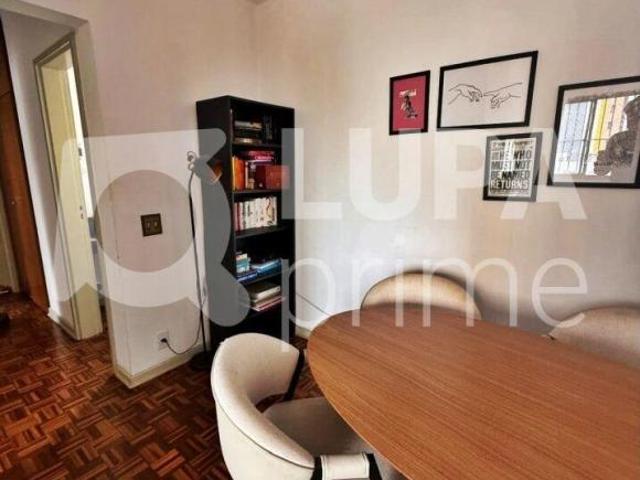 APARTAMENTO COM 2 QUARTOS E 1 VAGA DE GARAGEM À VENDA NA VILA MARIA