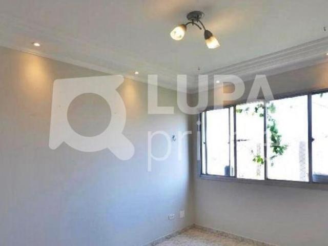 APARTAMENTO COM 2 QUARTOS E 1 VAGA DE GARAGEM À VENDA NA VILA GUSTAVO