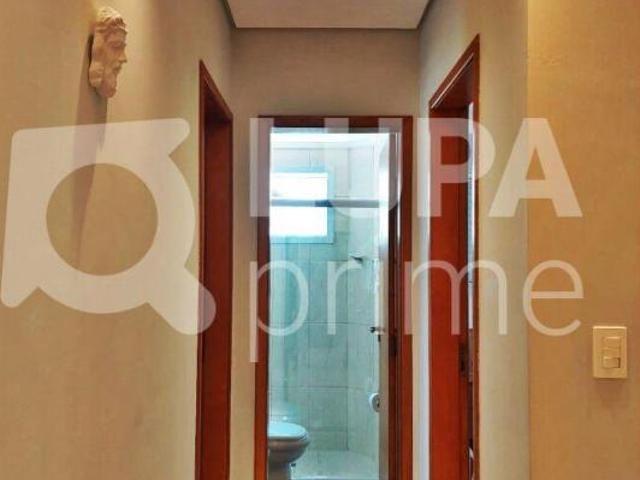 APARTAMENTO COM 2 QUARTOS E 1 VAGA DE GARAGEM À VENDA NA PRAIA GRANDE