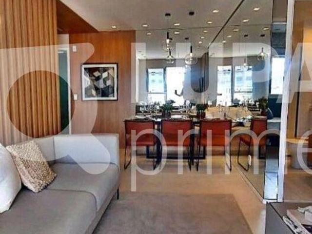APARTAMENTO COM 2 QUARTOS E 1 VAGA DE GARAGEM À VENDA NO ALTO DA LAPA