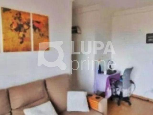 APARTAMENTO COM 2 QUARTOS E 1 VAGA DE GARAGEM À VENDA NO IMIRIM