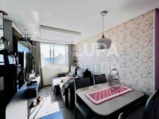 APARTAMENTO COM 2 QUARTOS E 1 VAGA DE GARAGEM À VENDA NO JARDIM ÍRIS