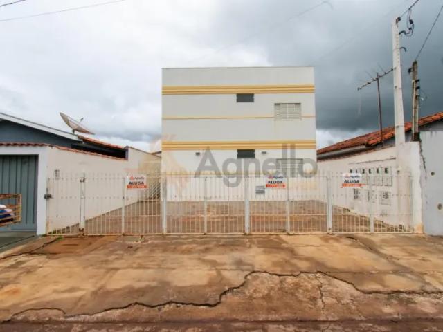 Apartamento com 2 Quartos e 1 banheiro à Venda, 250 m² por R$ 480.000