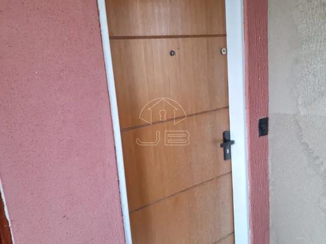 Apartamento com 2 Quartos e 1 banheiro à Venda, 44 m² por R$ 110.000