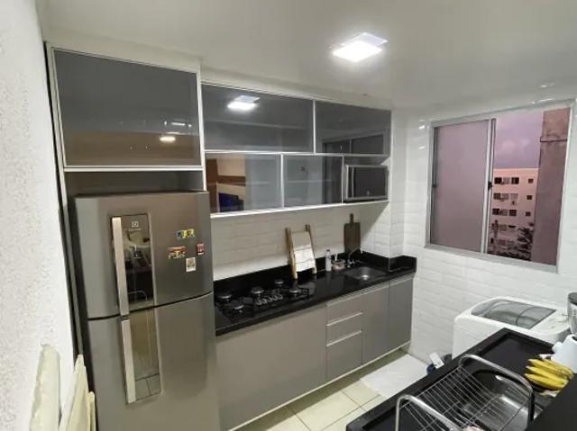 Apartamento com 2 Quartos e 1 banheiro à Venda, 44 m² por R$ 195.000
