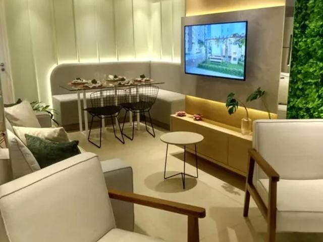 Apartamento com 2 Quartos e 1 banheiro à Venda, 44 m² por R$ 280.000