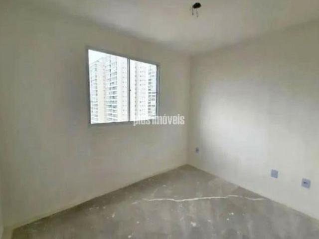 Apartamento com 2 Quartos e 1 banheiro à Venda, 45 m²