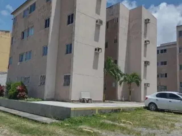 Apartamento com 2 Quartos e 1 banheiro à Venda, 45 m² por R$ 110.000