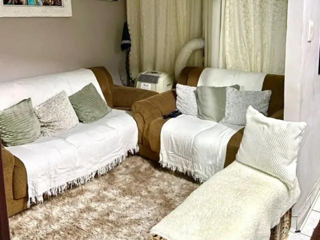 Apartamento com 2 Quartos e 1 banheiro à Venda, 45 m² por R$ 135.000
