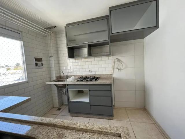 Apartamento com 2 Quartos e 1 banheiro à Venda, 45 m² por R$ 175.000