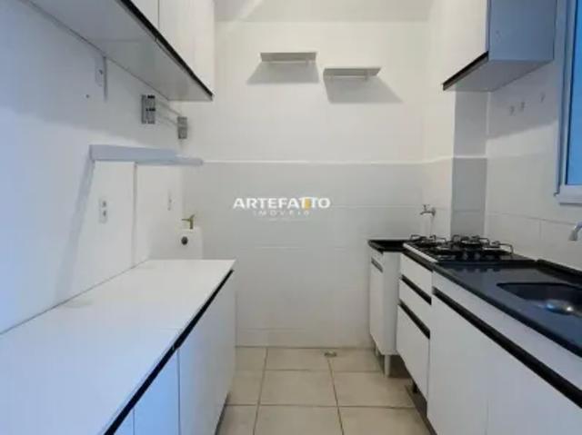 Apartamento com 2 Quartos e 1 banheiro à Venda, 45 m² por R$ 180.000