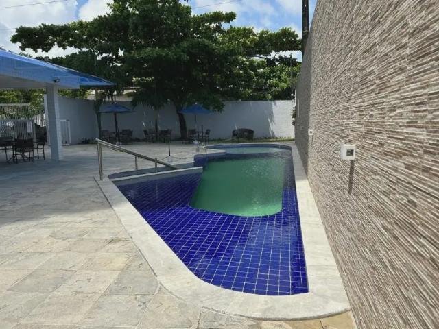 Apartamento com 2 Quartos e 1 banheiro à Venda, 45 m² por R$ 280.000