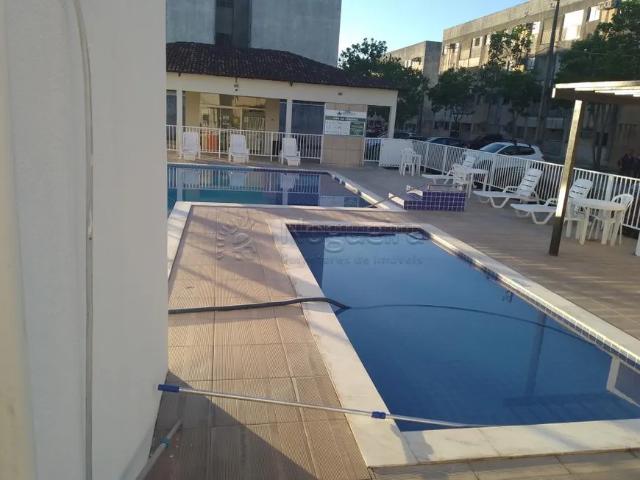 Apartamento com 2 Quartos e 1 banheiro à Venda, 46 m² por R$ 150.000