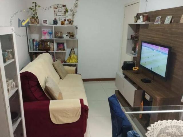 Apartamento com 2 Quartos e 1 banheiro à Venda, 46 m² por R$ 215.000