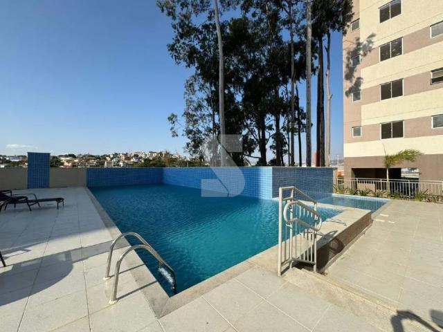 Apartamento com 2 Quartos e 1 banheiro à Venda, 46 m² por R$ 295.000