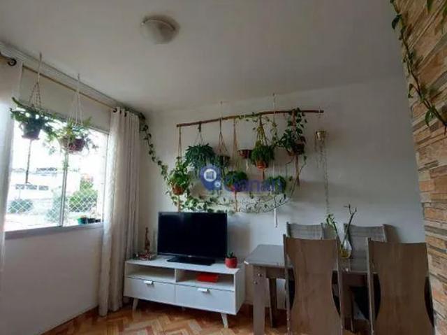 Apartamento com 2 Quartos e 1 banheiro à Venda, 46 m² por R$ 297.000