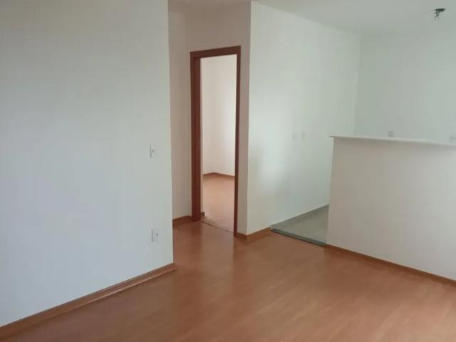 Apartamento com 2 Quartos e 1 banheiro à Venda, 47 m² por R$ 115.000