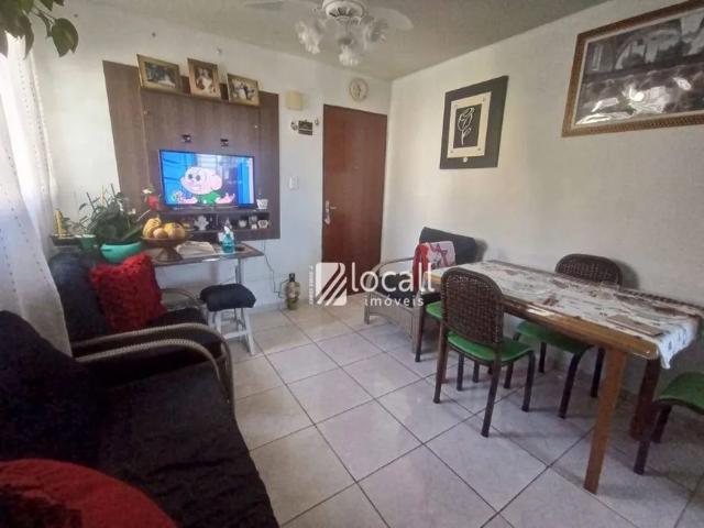 Apartamento com 2 Quartos e 1 banheiro à Venda, 47 m² por R$ 110.000