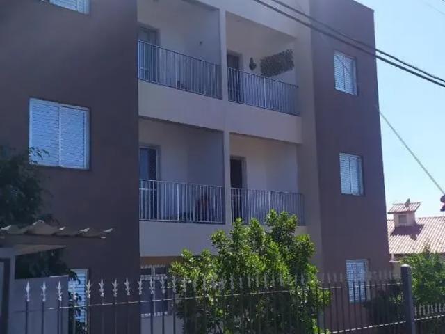 Apartamento com 2 Quartos e 1 banheiro à Venda, 47 m² por R$ 195.000