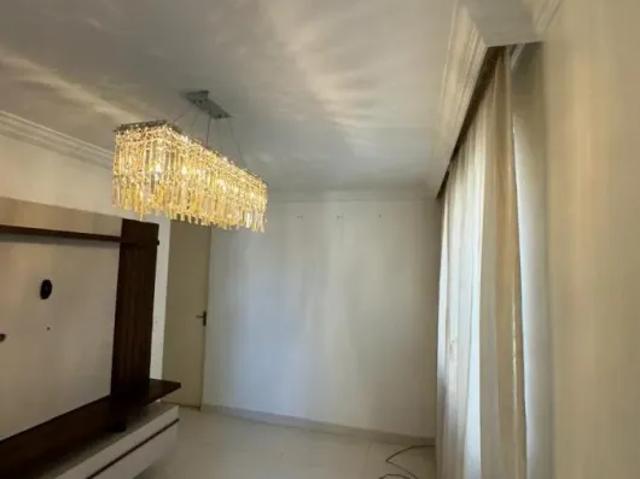 Apartamento com 2 Quartos e 1 banheiro à Venda, 47 m² por R$ 210.000