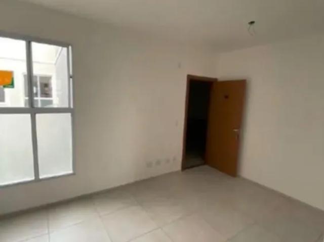 Apartamento com 2 Quartos e 1 banheiro à Venda, 47 m² por R$ 95.000