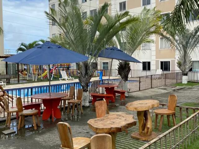 Apartamento com 2 Quartos e 1 banheiro à Venda, 48 m² por R$ 180.000