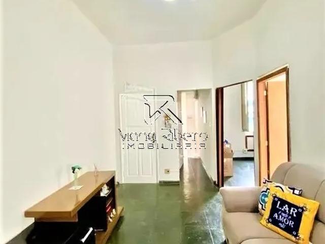 Apartamento com 2 Quartos e 1 banheiro à Venda, 48 m² por R$ 180.000