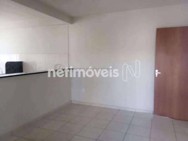 Apartamento com 2 Quartos e 1 banheiro à Venda, 48 m² por R$ 180.000