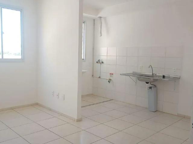 Apartamento com 2 Quartos e 1 banheiro à Venda, 48 m² por R$ 320.000