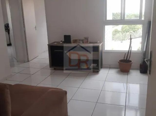 Apartamento com 2 Quartos e 1 banheiro à Venda, 49 m² por R$ 137.800