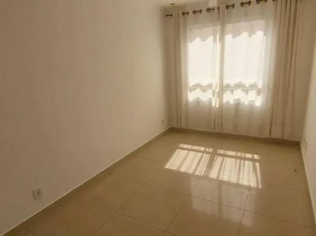 Apartamento com 2 Quartos e 1 banheiro à Venda, 49 m² por R$ 290.000