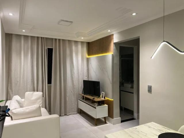 Apartamento com 2 Quartos e 1 banheiro à Venda, 49 m² por R$ 290.000