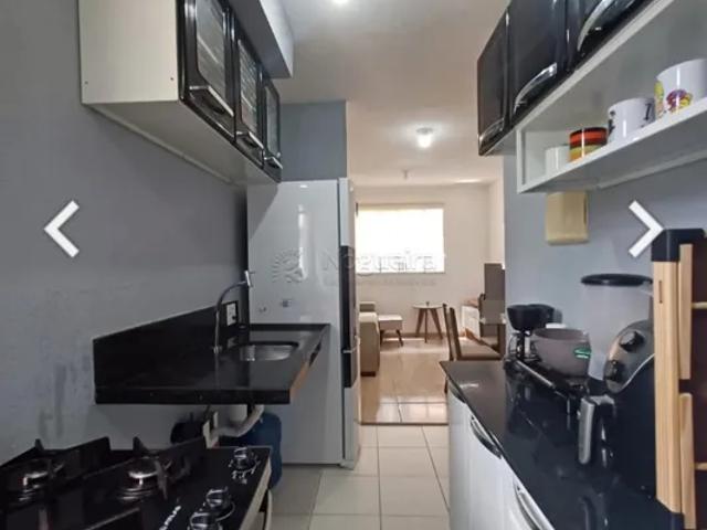 Apartamento com 2 Quartos e 1 banheiro à Venda, 41 m² por R$ 180.000