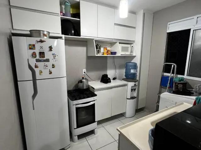 Apartamento com 2 Quartos e 1 banheiro à Venda, 41 m² por R$ 77.000