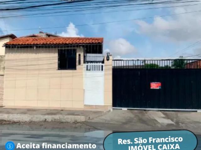 Apartamento com 2 Quartos e 1 banheiro à Venda, 41 m² por R$ 85.571