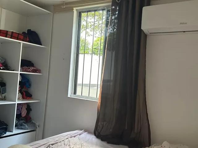 Apartamento com 2 Quartos e 1 banheiro à Venda, 42 m² por R$ 160.000
