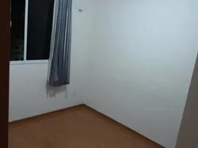 Apartamento com 2 Quartos e 1 banheiro à Venda, 42 m² por R$ 200.000